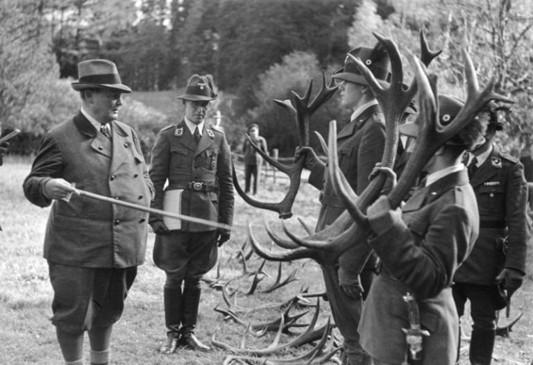 The Zoo that saved Jews-The story of Jan and Antonina Żabiński ...