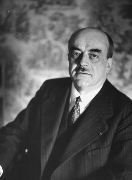 The Axis laws – History of Sorts