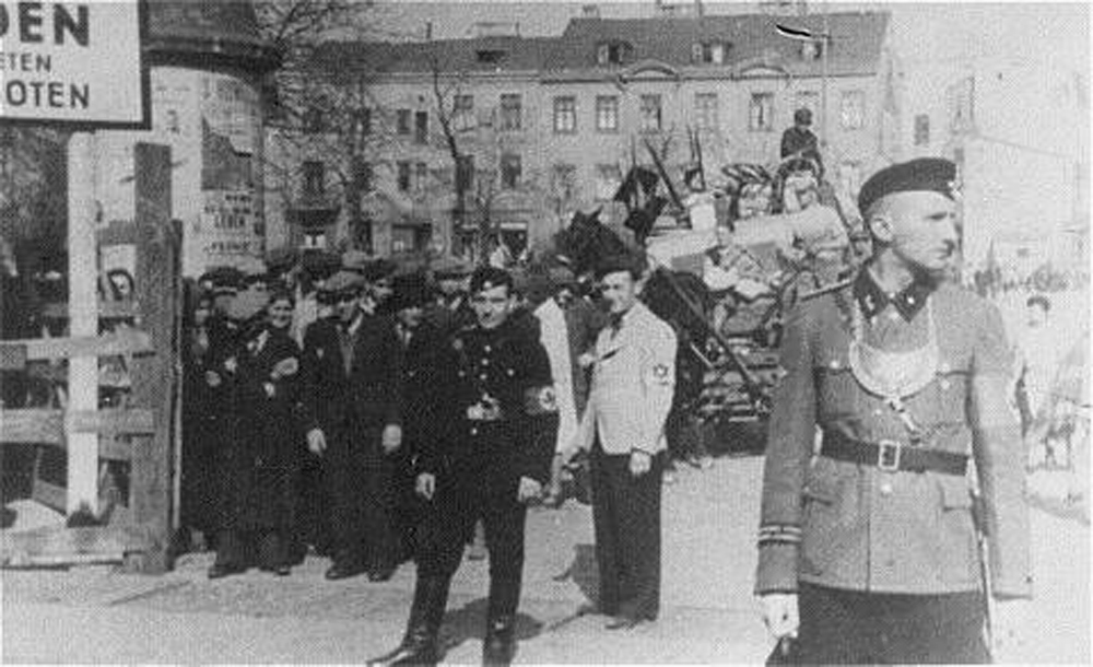 Samuel Morgenstern-The Jewish Business man who bought Hitler’s art ...