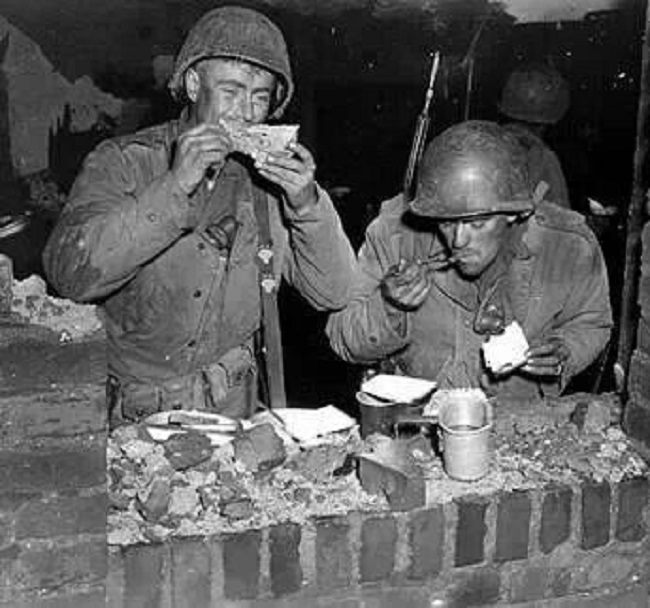 Thanksgiving—World War II-Style – History of Sorts