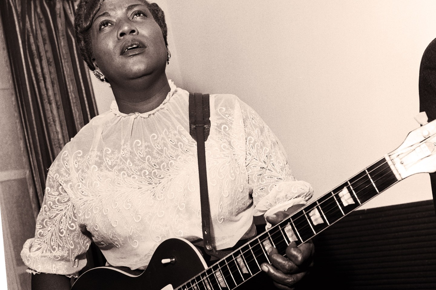 Sister Rosetta Tharpe-Hail,Hail Rock N Roll. – History of Sorts