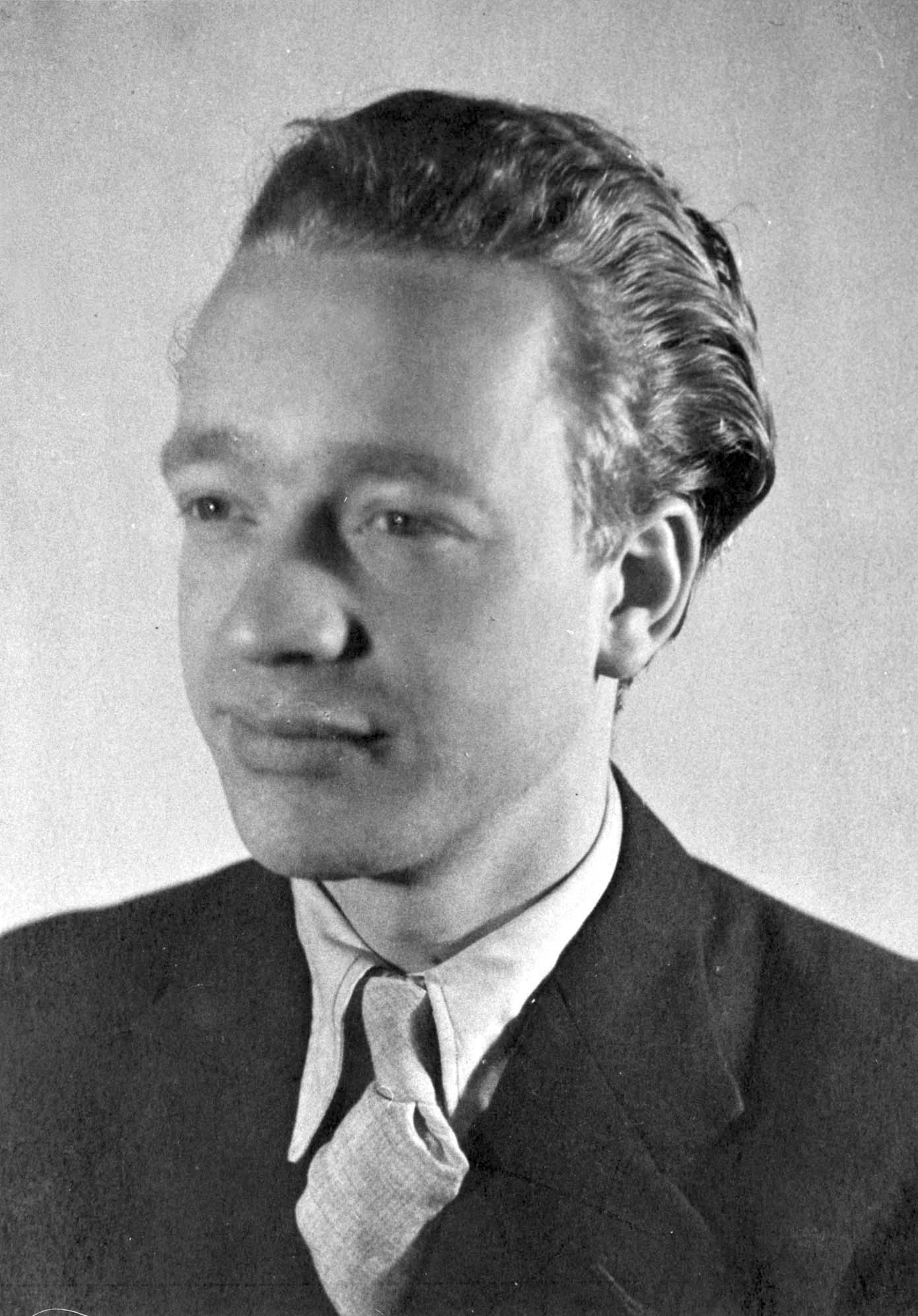 Holocaust in the Netherlands – History of Sorts