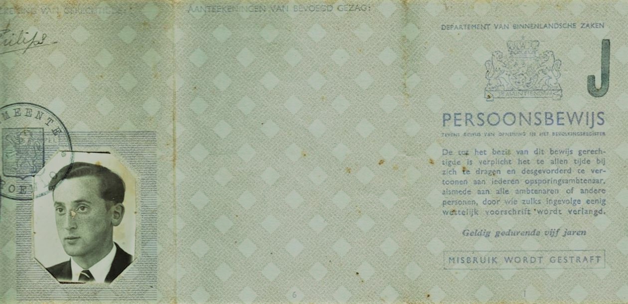 The Civil Servants part in the Dutch Holocaust. – History of Sorts