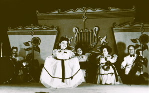 The Remarkable Story of the Ovitz Family—The Dwarfs of Auschwitz ...