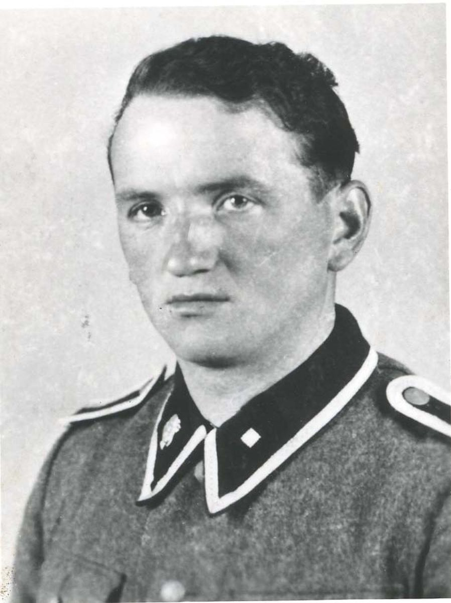 Auschwitz SS Guards – History of Sorts