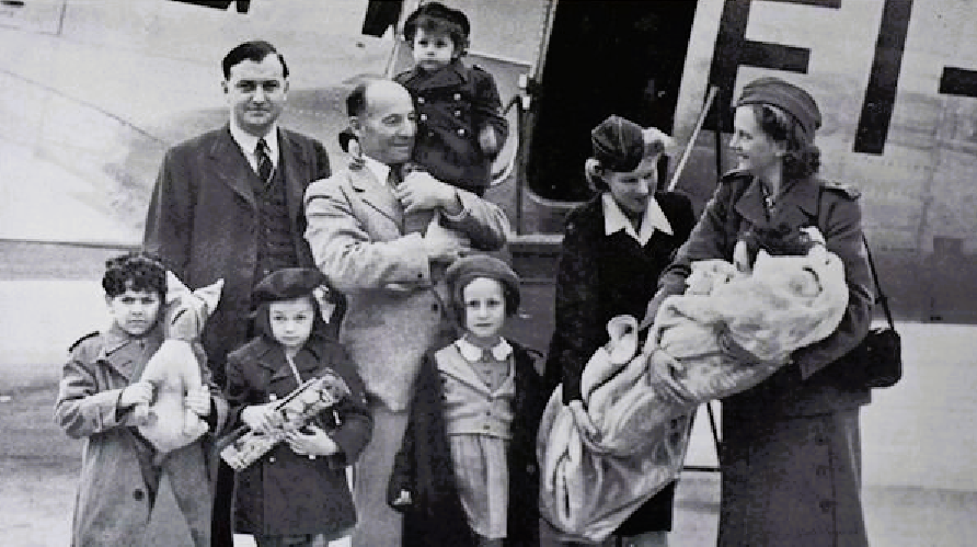 Dr. Bob Collis and His Humanitarian Work at Bergen-Belsen – History of ...