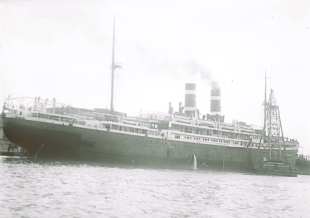 The Tragedy of the Dutch Passenger Ship Simón Bolívar – History of Sorts