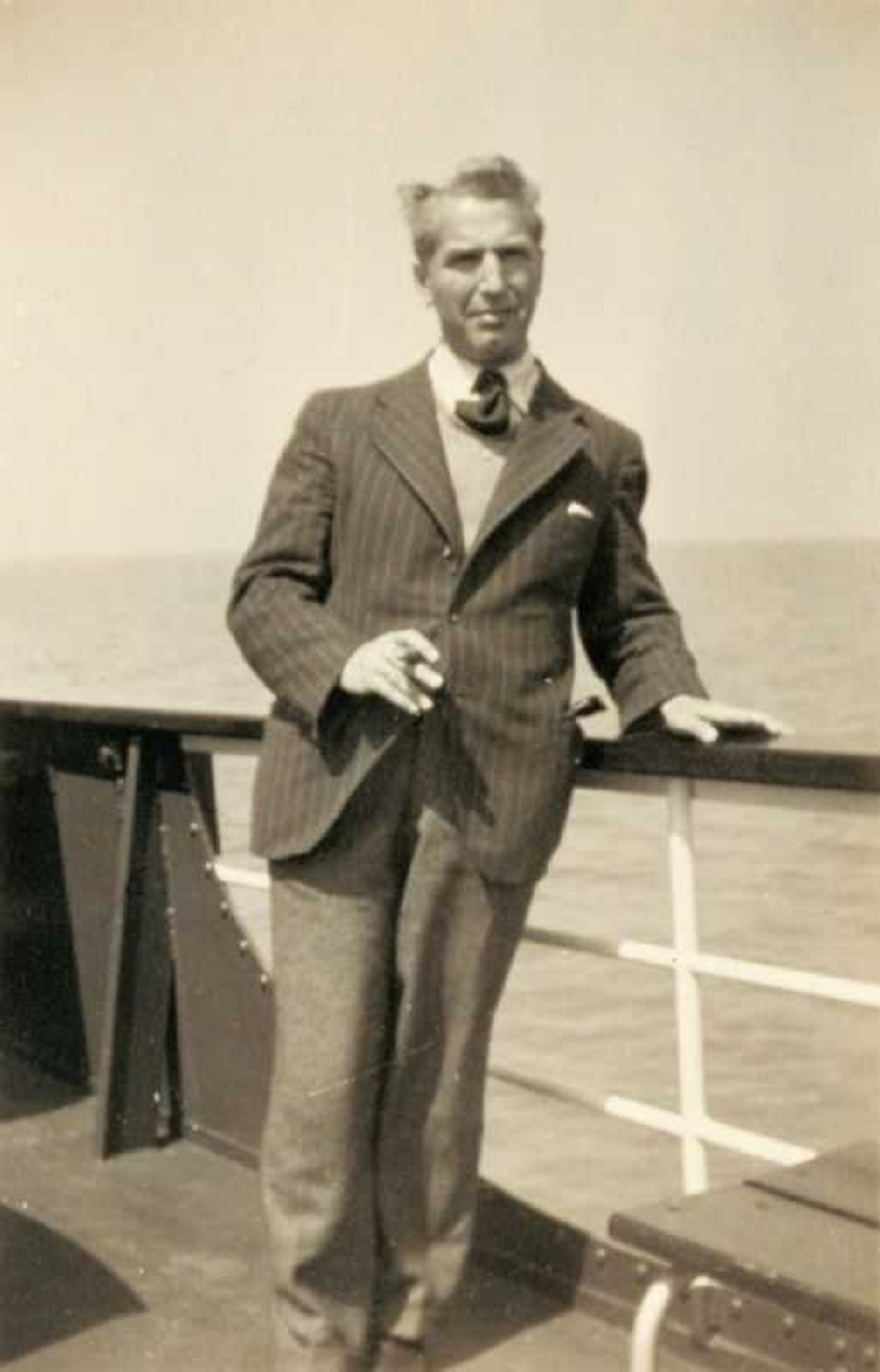 Remembering Fritz Pfeffer: One of the Other Fathers in the Secret Annex ...