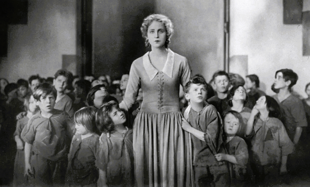 Metropolis: The Story Behind It – History of Sorts