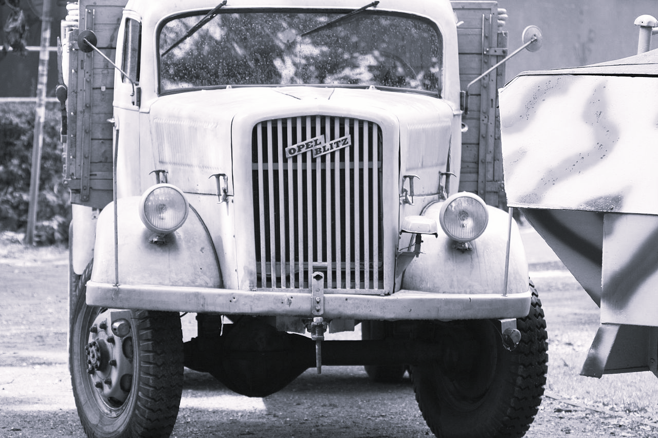 The Gas Vans of the Holocaust: A Grim Prelude to Industrialized Murder – History of Sorts