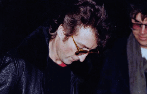 Inside the Mind of Mark David Chapman-John Lennon’s Killer: A Psychological Profile – History of ...